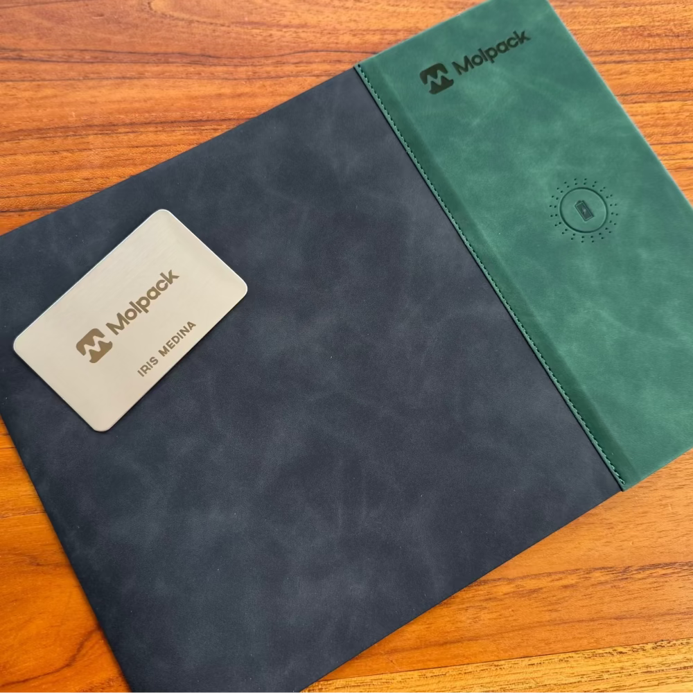 Mouse Pad con Cargador Inalámbrico – Kreations Design Studio